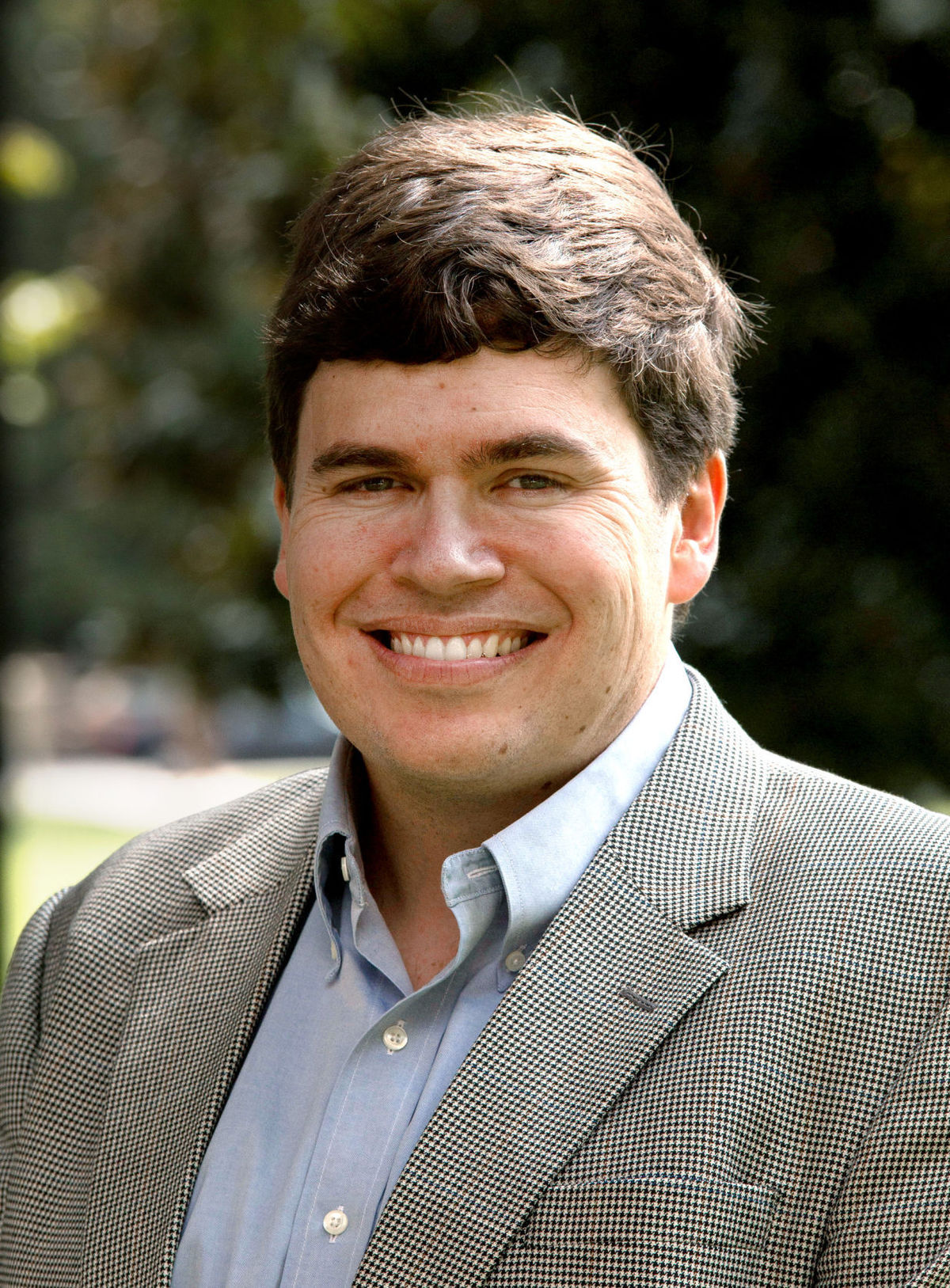 Christian Miller ’99 on the Gap Between Who We Are and Who We Think We ...