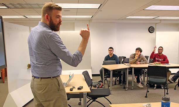 Helping Hands | Princeton Alumni Weekly