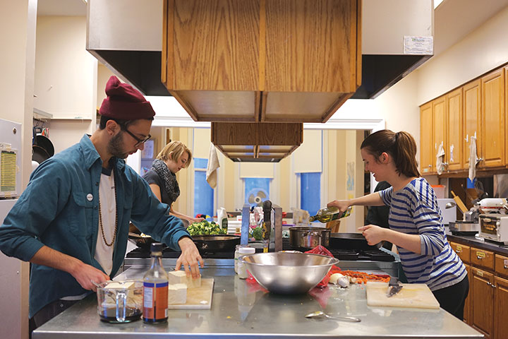 Cooking for a Crowd | Princeton Alumni Weekly