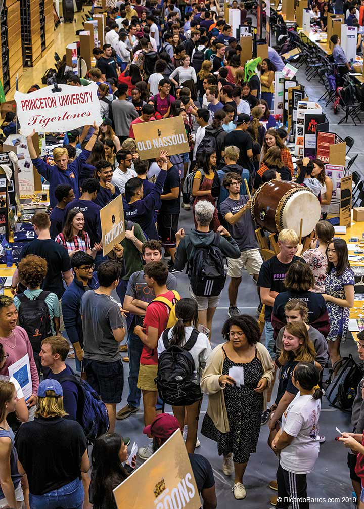 On the Campus: Student Activities Fair | Princeton Alumni Weekly