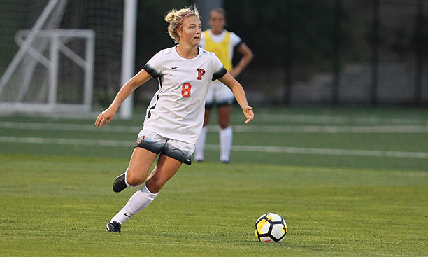Women’s Soccer: On the Defensive | Princeton Alumni Weekly
