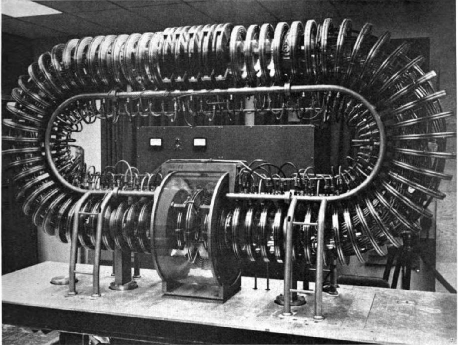 Lyman Spitzer Jr. *38 ’s Stellarator | Princeton Alumni Weekly