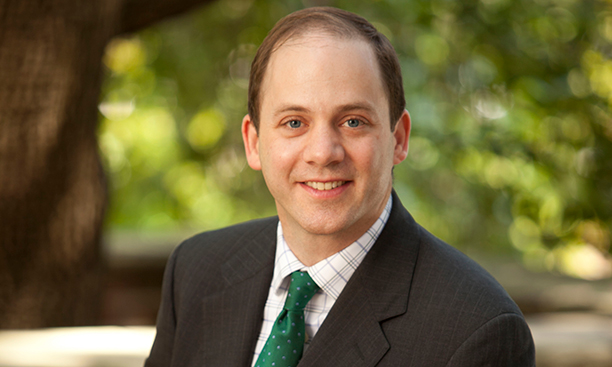 Robert Mikos ’95 Explores Federalism (and More) Through Marijuana Law ...