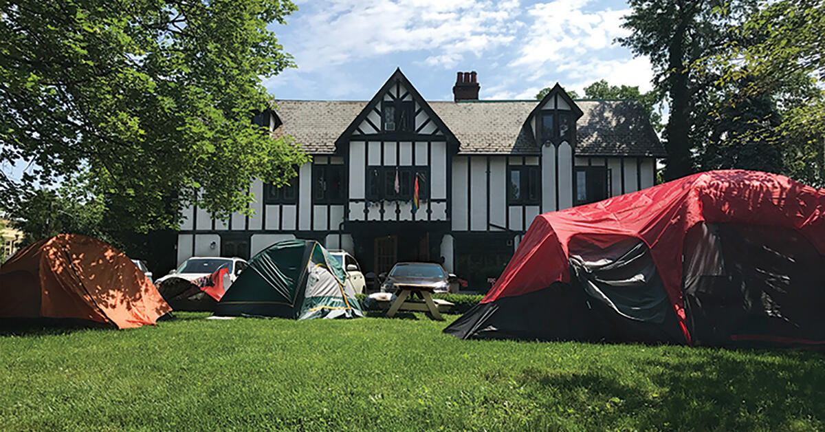 At Terrace Club Reunions, It’s Tradition to Sleep Under the Stars ...