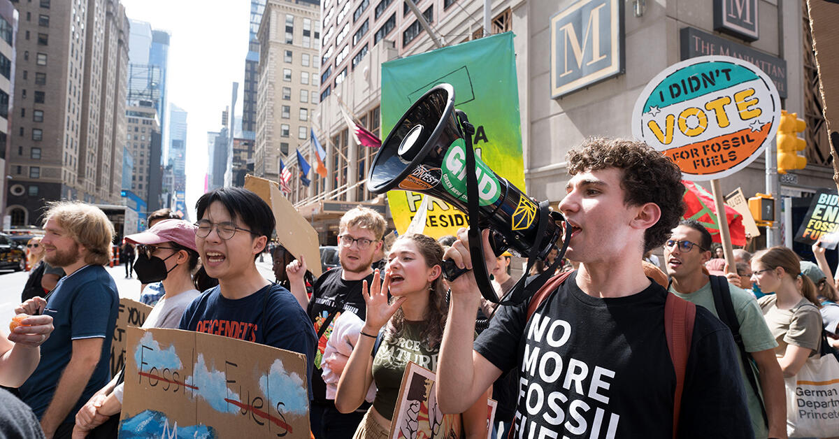 Princeton Students Join New York Climate March | Princeton Alumni Weekly