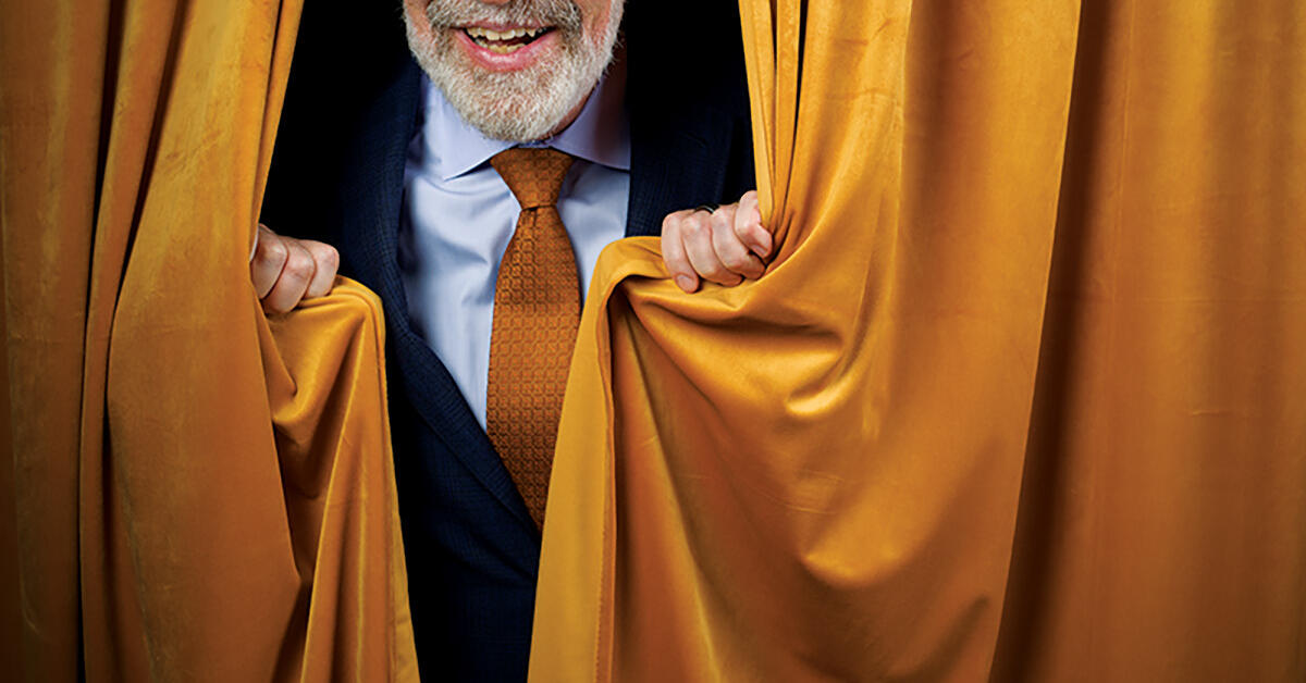 The Man Behind the Curtain | Princeton Alumni Weekly