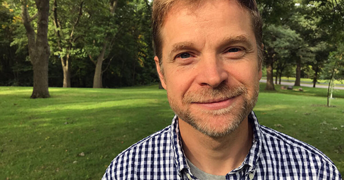 Podcast Spotlight: Jeffrey Young ’95 Studies Hot Topics of Higher Ed ...