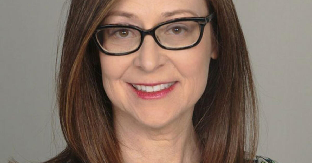 Kathy Roth-Douquet *91 Helps Military Families Connect, Overcome ...