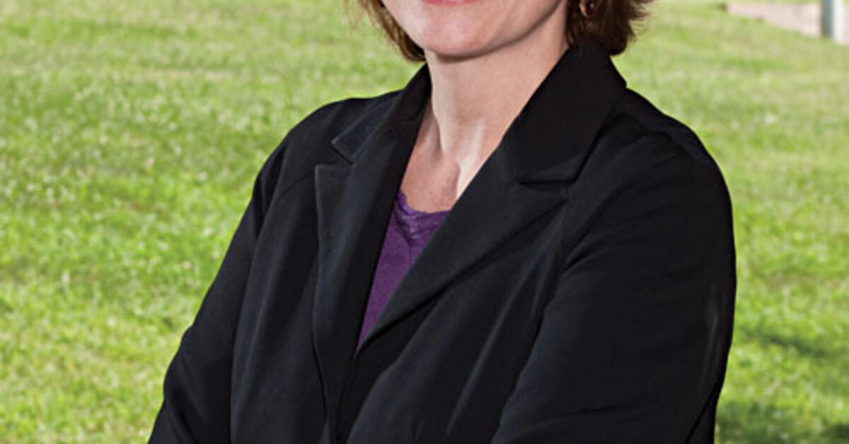 A moment with ... Dean Christina Paxson | Princeton Alumni Weekly
