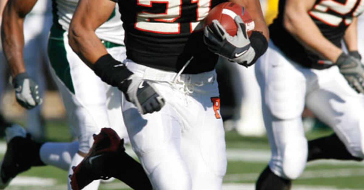 Football's underrated, understated star | Princeton Alumni Weekly