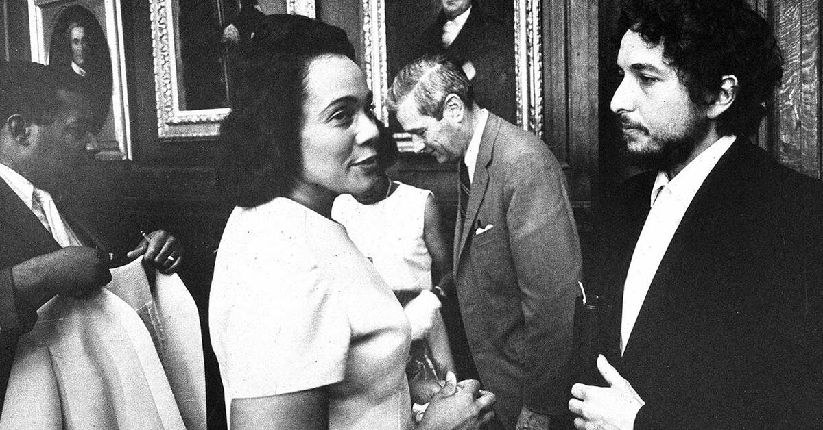 Essay: The Class of 1970 Had a Commencement to Remember | Princeton ...