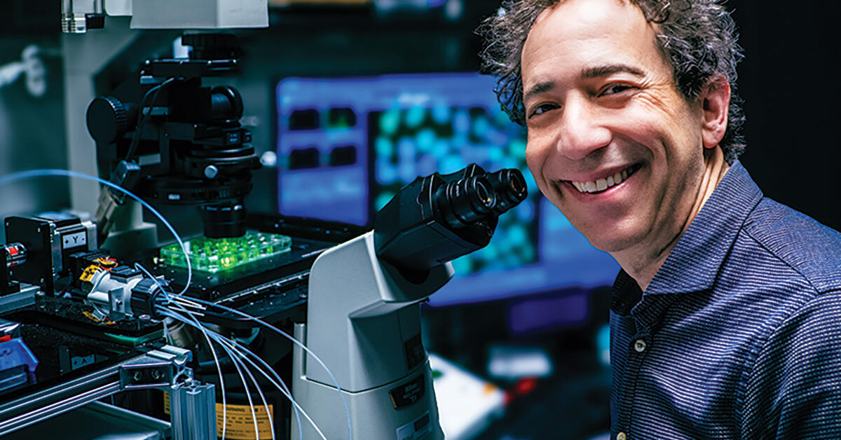 Michael B. Elowitz *99 Researches How Cells Change Over Time ...