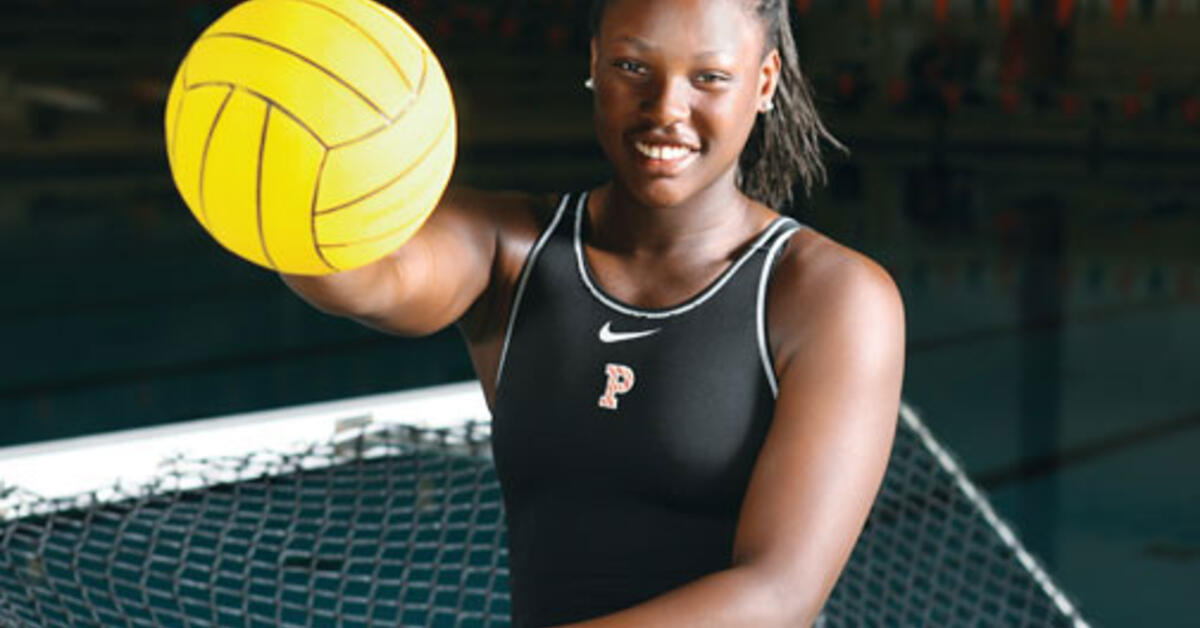 For Johnson ’16, a record-setting start as goalie for water polo ...