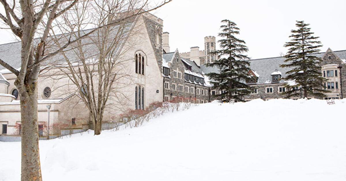 Princeton Freshman Dies After Being Hit by Dinky Train | Princeton ...