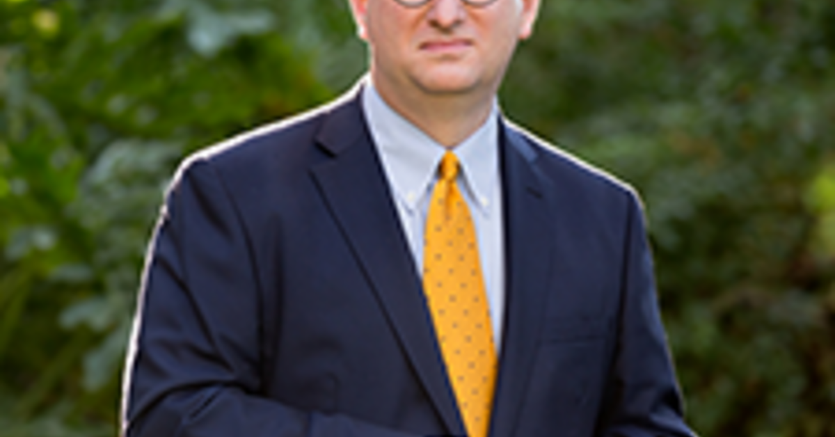 Tiger of the Week: Scott Clemons ’90, Sharing His Passion for Books ...