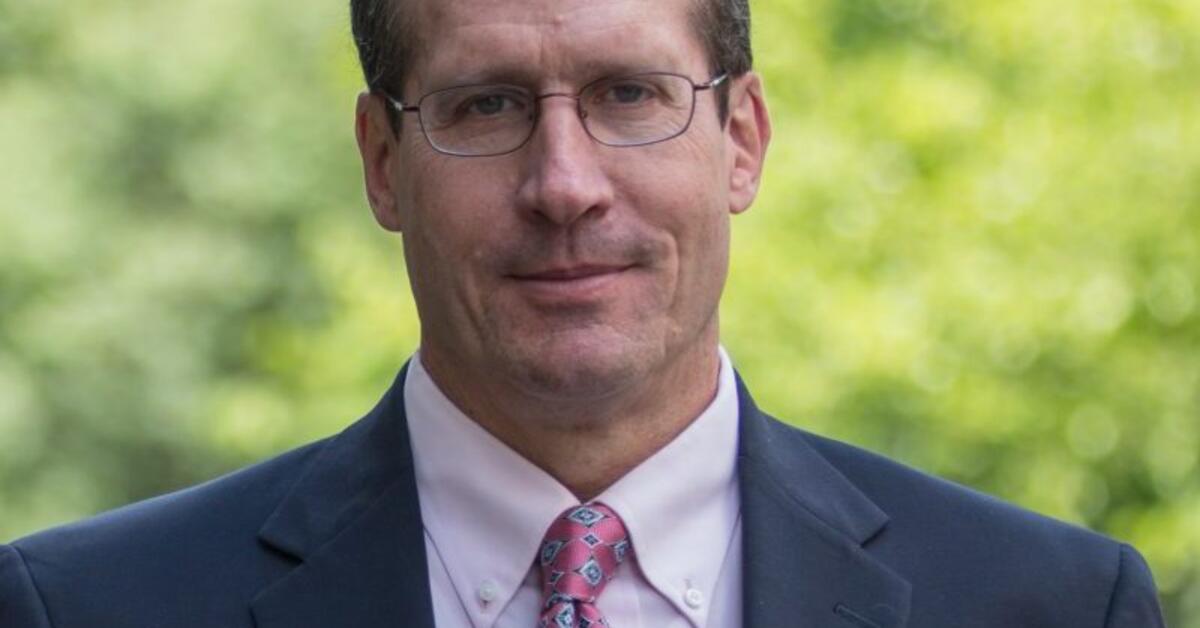 Jeff Fuhrer ’79 Unpacks Race and Economics in Latest Book | Princeton ...