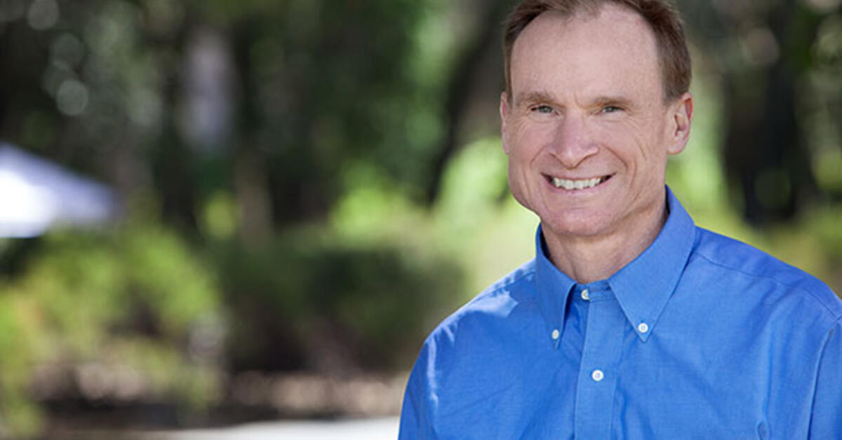 Paul Oyer *96 Goes Behind the Wheel to Study the Gig Economy ...